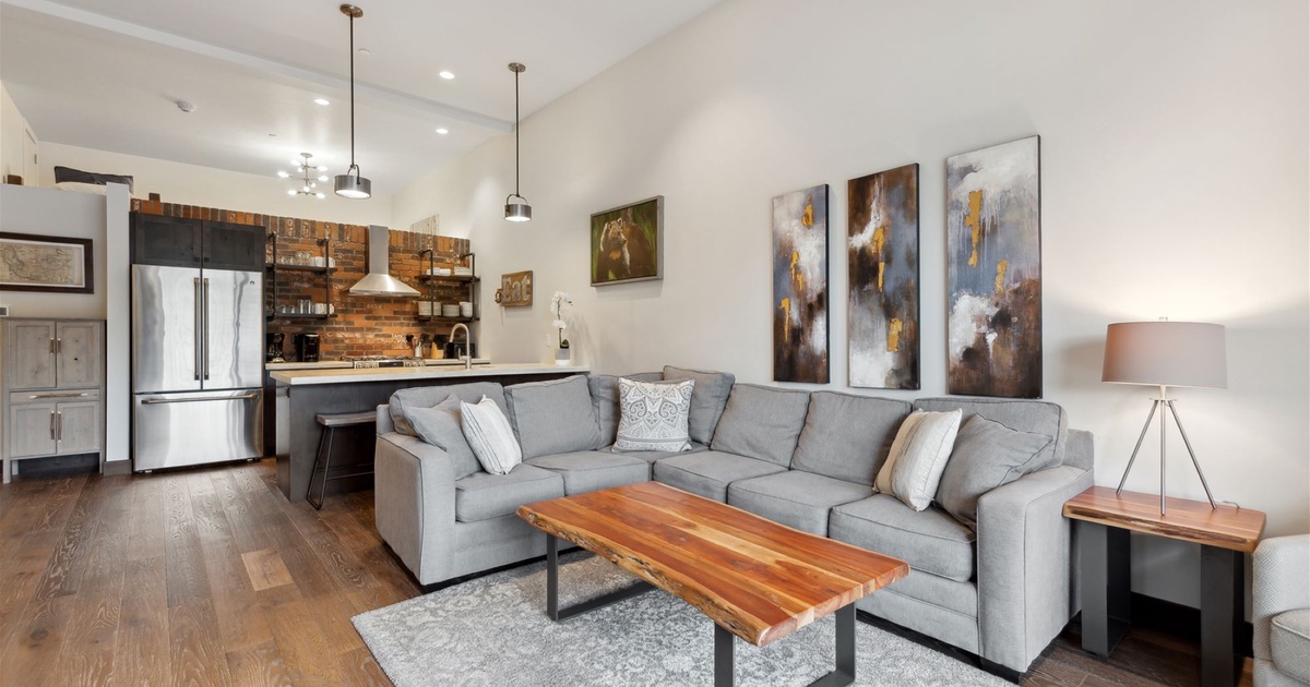 2nd Street Lofts 209