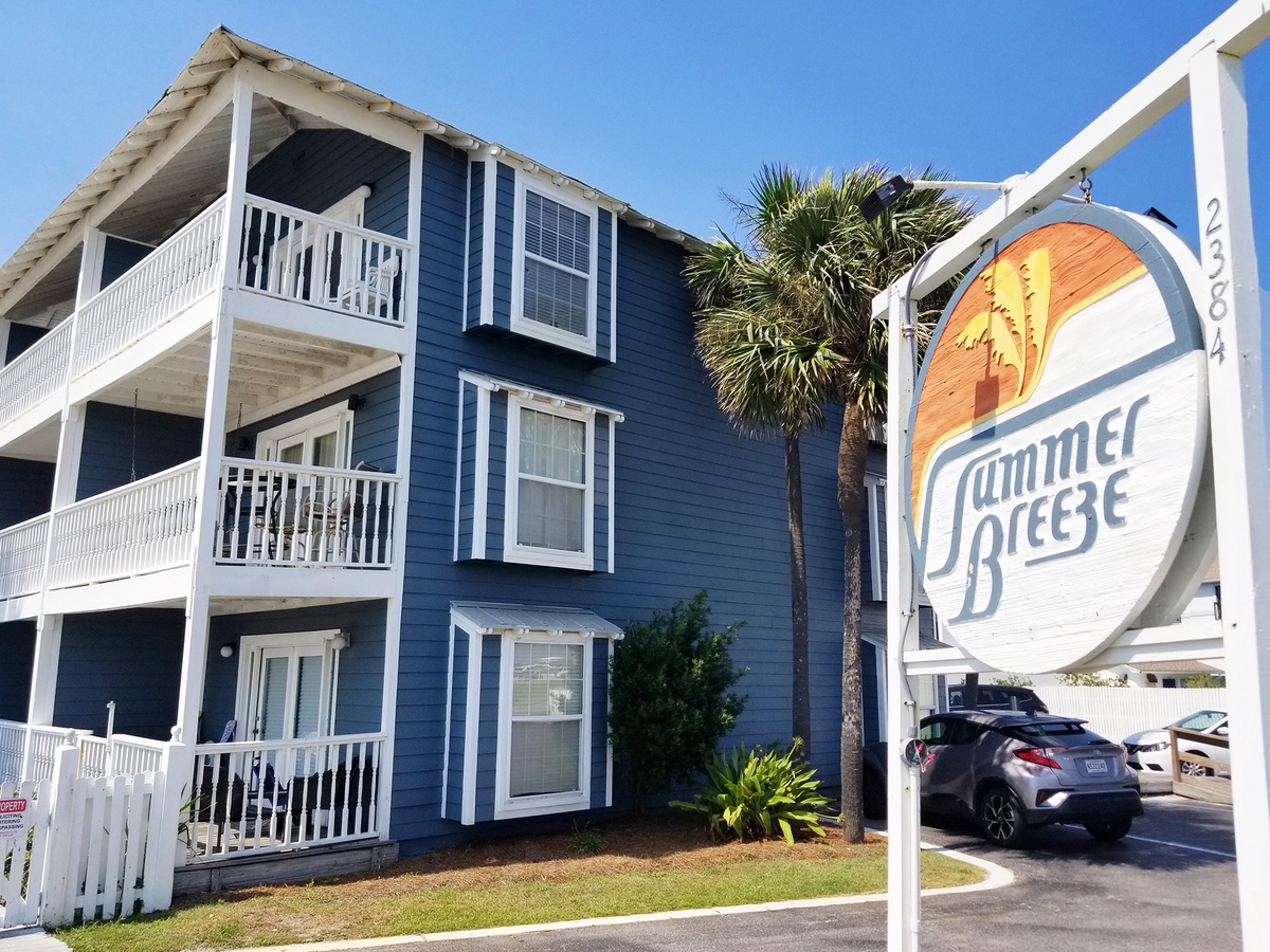 Summer Breeze Resort | Go Camping America