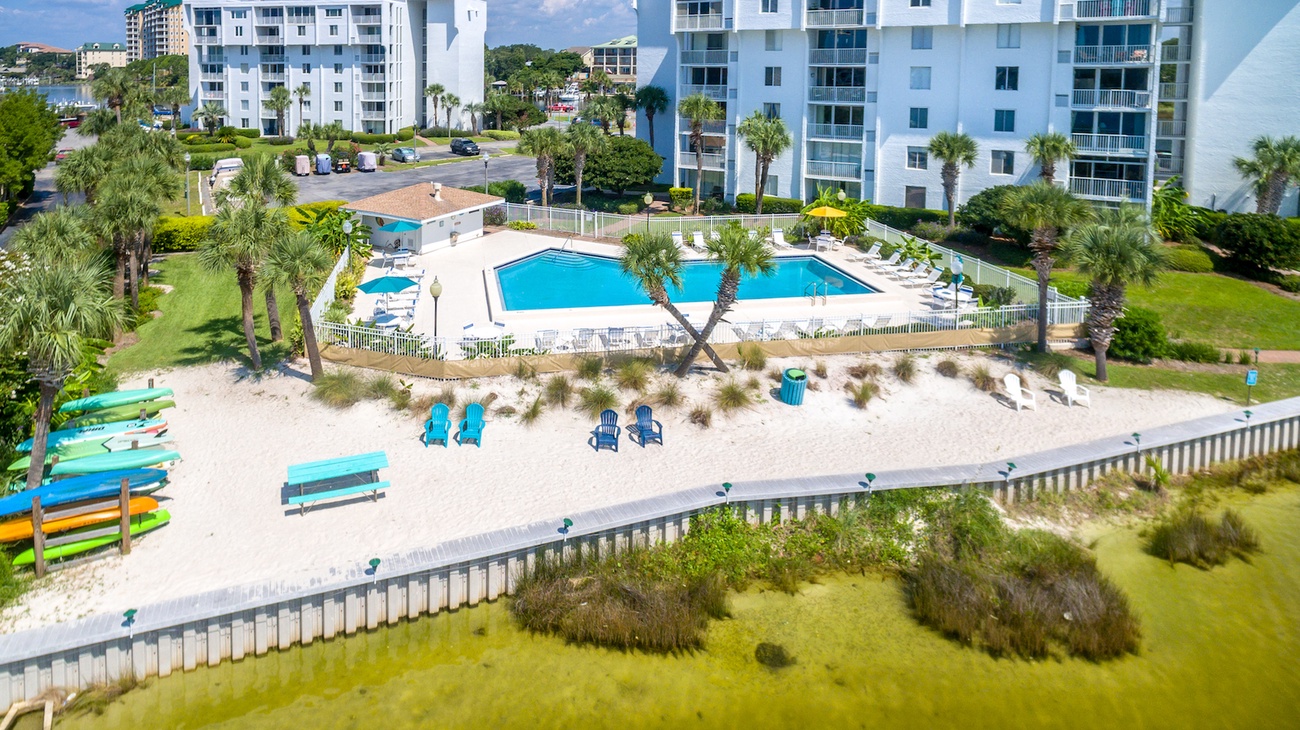 Dolphin Point 702A | Destin | Holiday Isle Properties, Inc.
