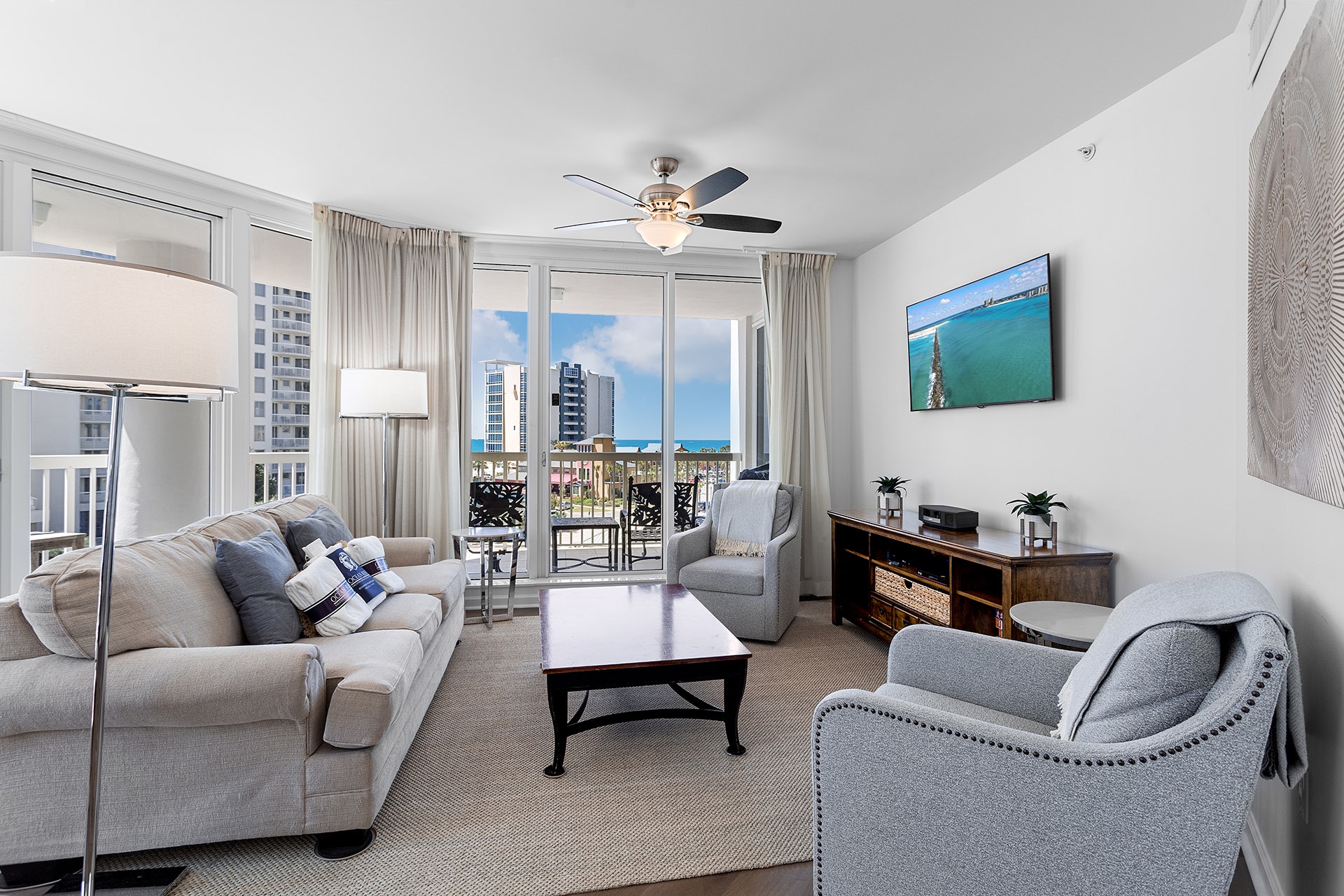 Silver Shells St Lucia 501 in Destin's Downtown Destin | Ocean Reef Resorts