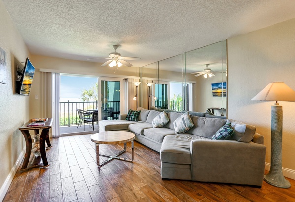 Land's End 6-303 Beach Front - Premier | Resort Rentals