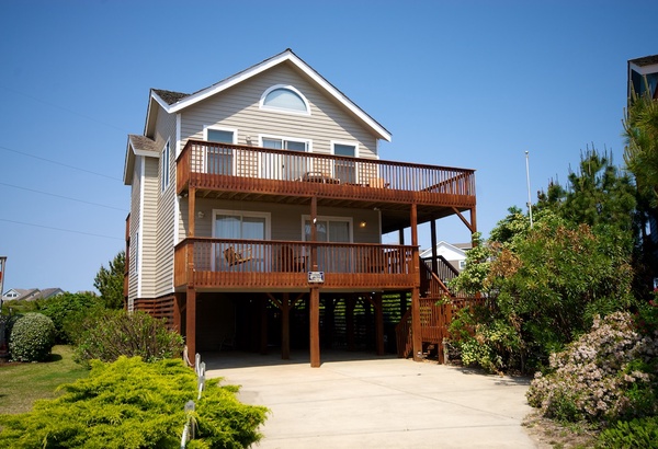 DR30: Dolphin Run 30 | Village Realty