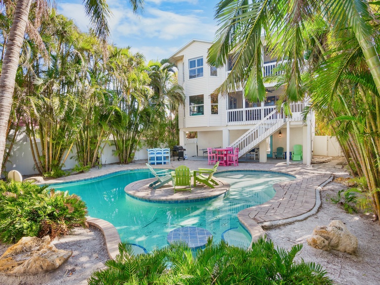 Lighthouse Lagoon | Anna Maria Vacations