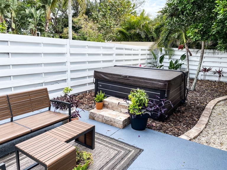 Ringling Cottage | Lido Key Vacations