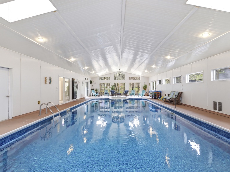 Blue Creek Indoor Pool House | Family Getaway with Private Indoor Pool