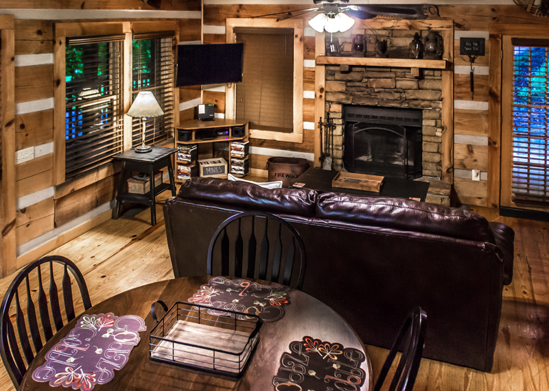 Hatfield Hideaway | Venture Smoky Mountains
