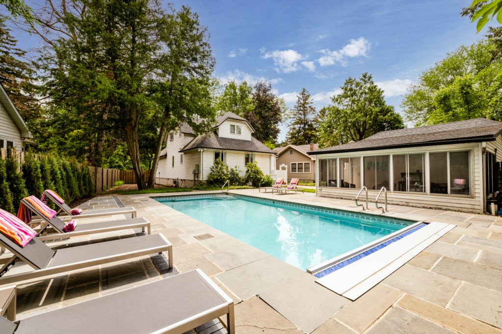 Rentals - Bluefish Vacations