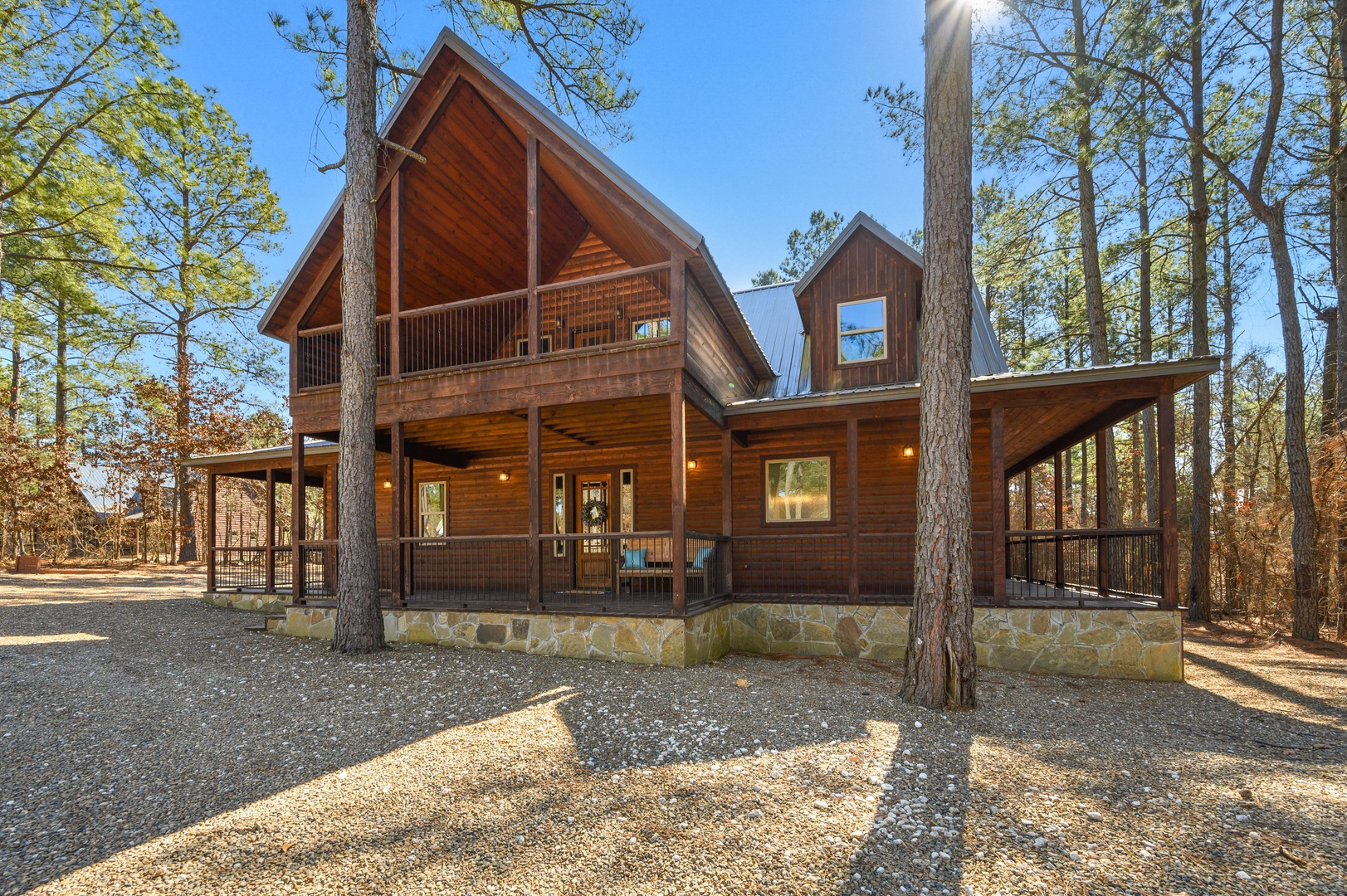 4 Bedroom Cabins in Broken Bow Oklahoma | Broken Bow Cabin Lodging