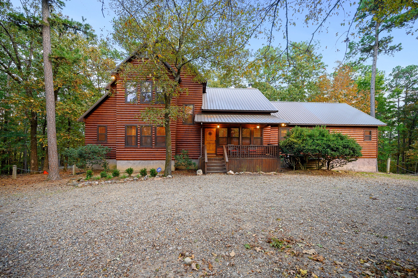 5 Bedroom Cabins in Broken Bow | Broken Bow Cabin Lodging