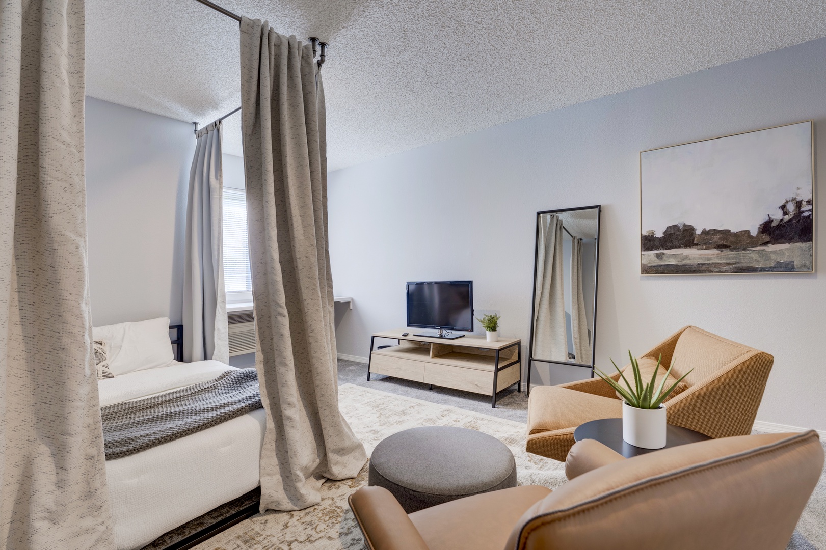 Book a Rental - Five Star Property