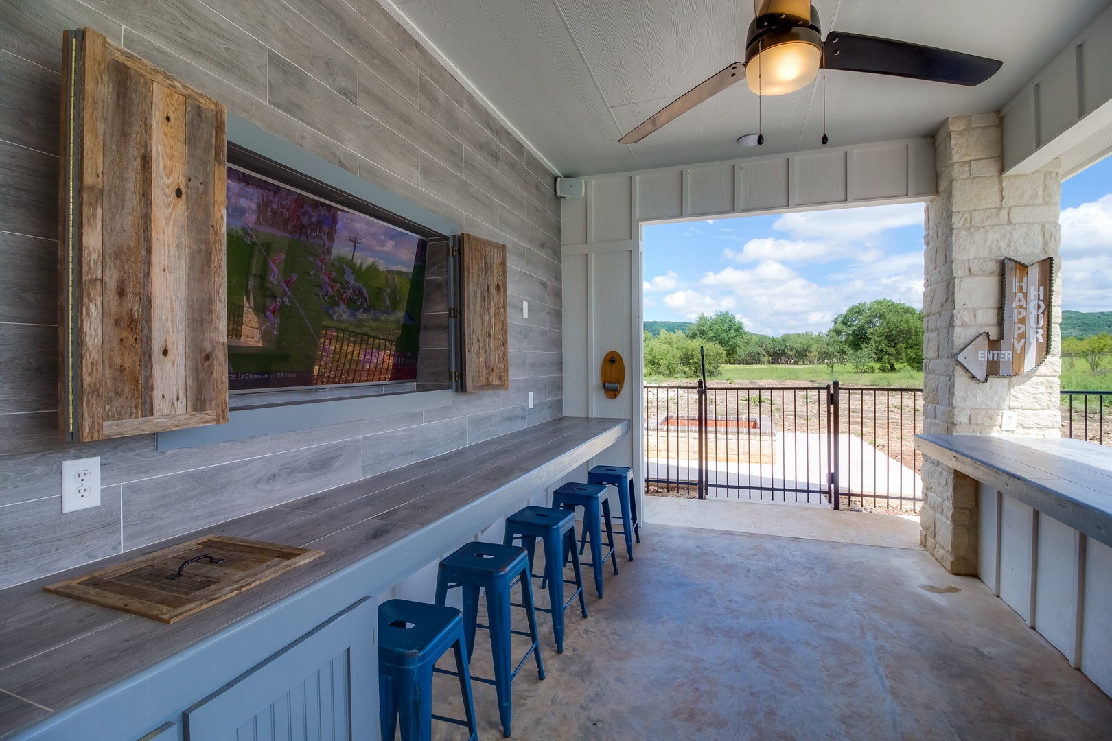 Concan House - Pet Friendly