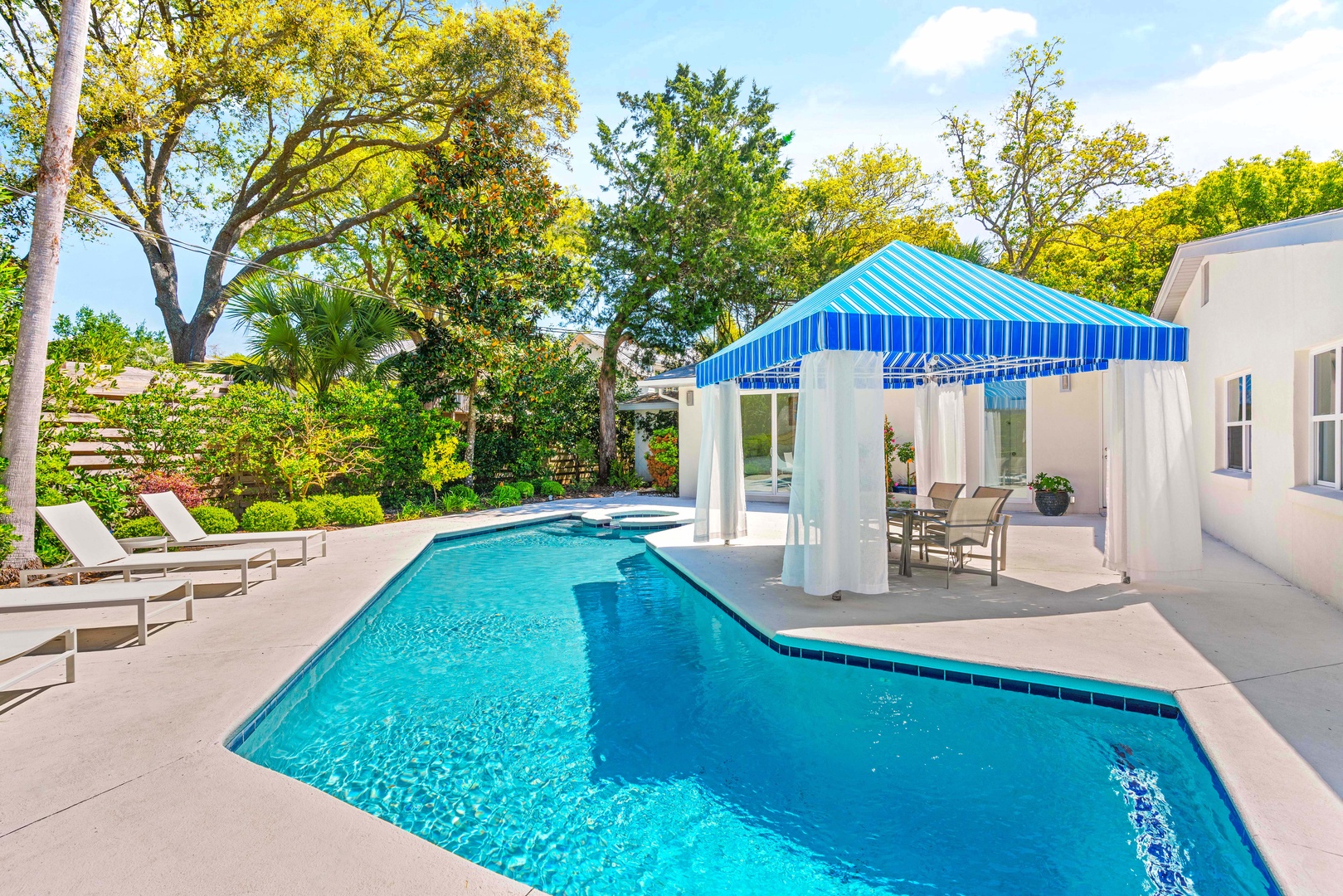 Last Minute Deals | Lighthouse Vacations