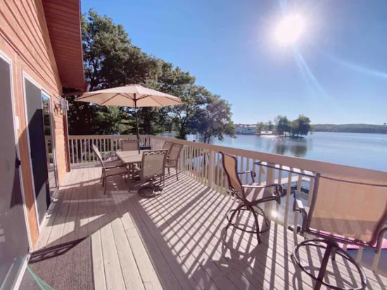 Thunderbird Resort Wisconsin Dells - Lake Delton Vacation Rentals ...