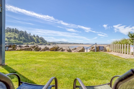 Oregon Beach Rentals - Oregon Beach Vacations | Meredith Lodging