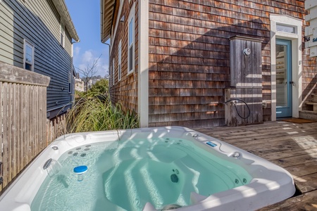 Lincoln City Vacation Rentals - Meredith Lodging