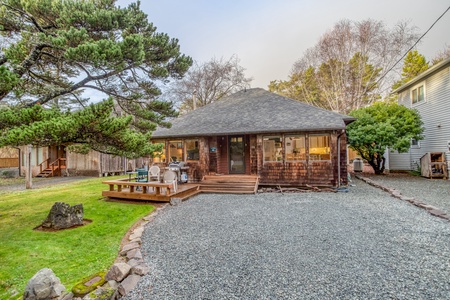 Oregon Beach Rentals - Oregon Beach Vacations | Meredith Lodging