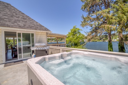 Oregon Beach Rentals - Oregon Beach Vacations | Meredith Lodging