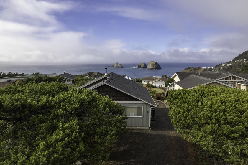 Oceanside Oregon Vacation Rentals - Cottage and House Rentals - OBV