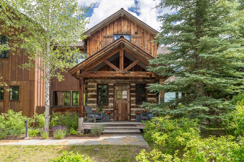 Shooting Star Cabin 05 | The Clear Creek Group