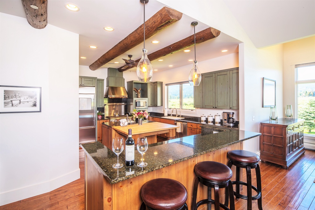 Big Sky Vacation Rentals - Big Sky Vacation Homes | Two Pines Properties